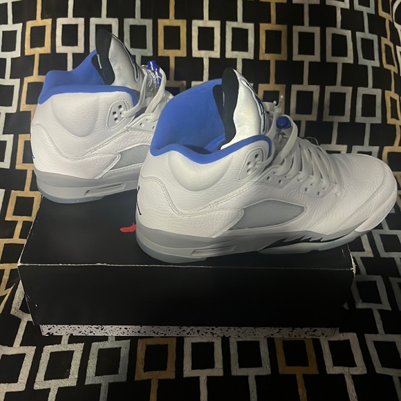 Jordan | Shoes | Retro 5 Jordan Stealth | Poshmark